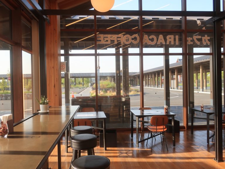 カフェ&レストラン IRACA | 奈良グルメ図鑑