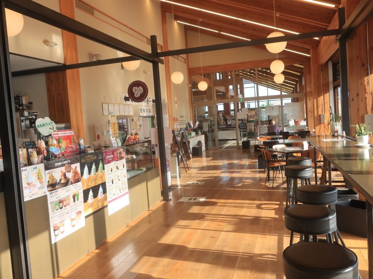 カフェ&レストラン IRACA | 奈良グルメ図鑑