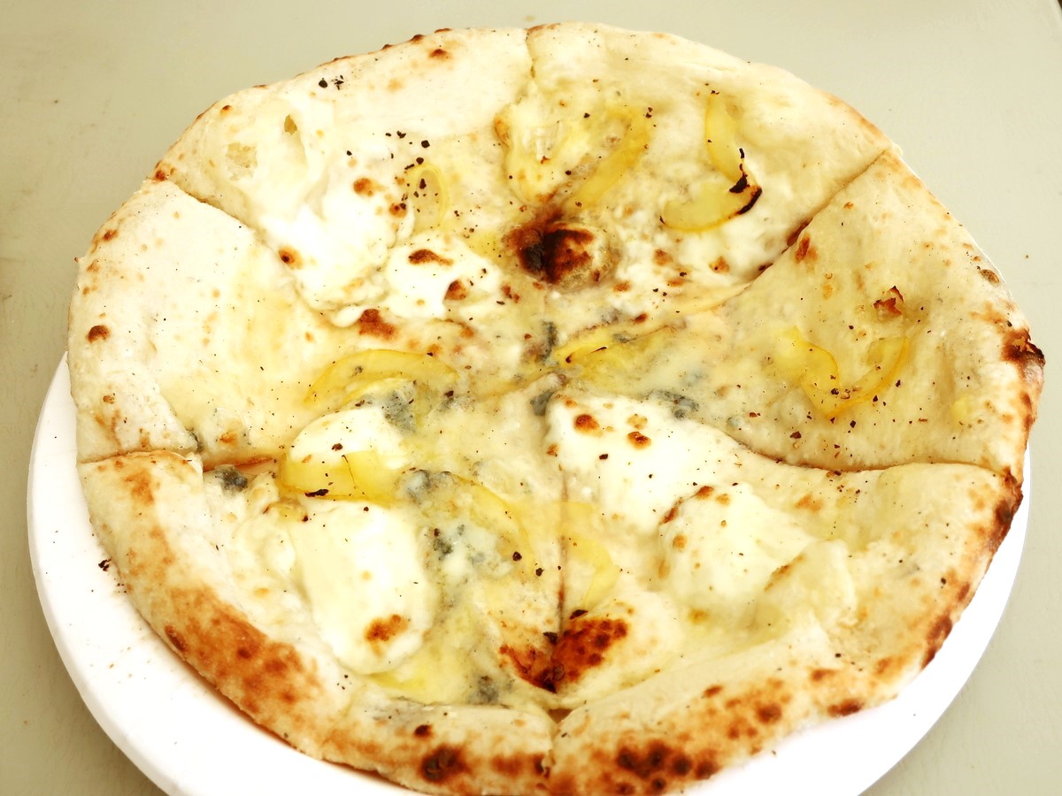 pizza UGO | 奈良グルメ図鑑