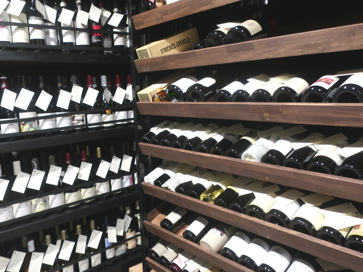 wineshop & bar deshika | 奈良グルメ図鑑